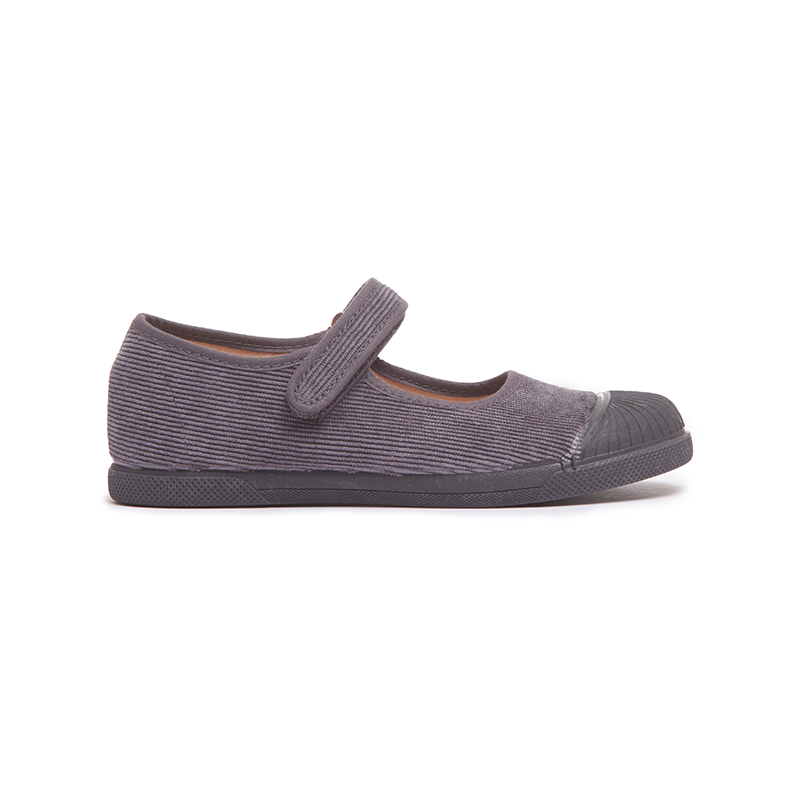 Margot Grey – CHICHUHUKID BOUTIQUE